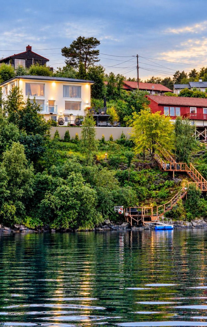 Bergen Sunrise Apartment - Self Check In - Free Parking - Bergen