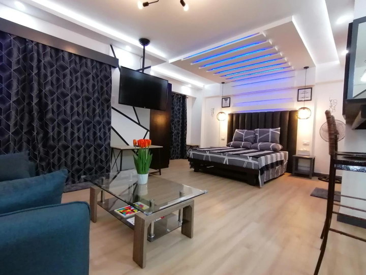 Condo Azur Suites E507 Near Airport, Netflix, Stylish, Cozy With Swimming Pool - Philippines
