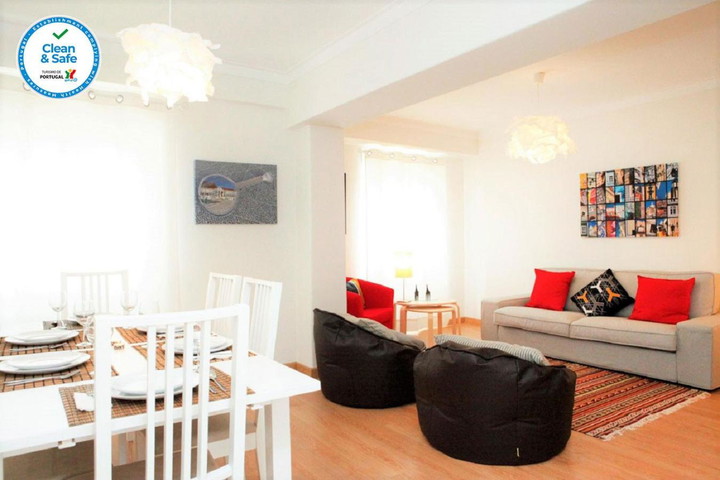 Flh Estoril Family Central Apartment - São Domingos de Rana