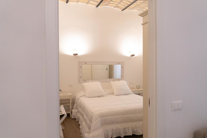 Domus Machiavelli - Monti