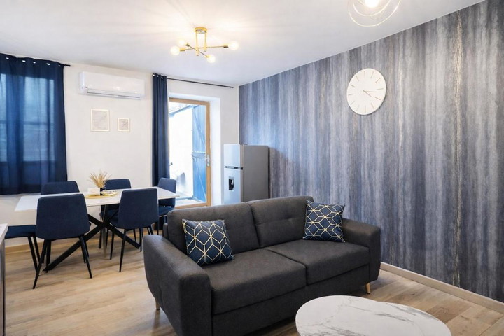 Le Celestya, Confort Au Bord Du Rhône Avec Terrasse - Lagnieu