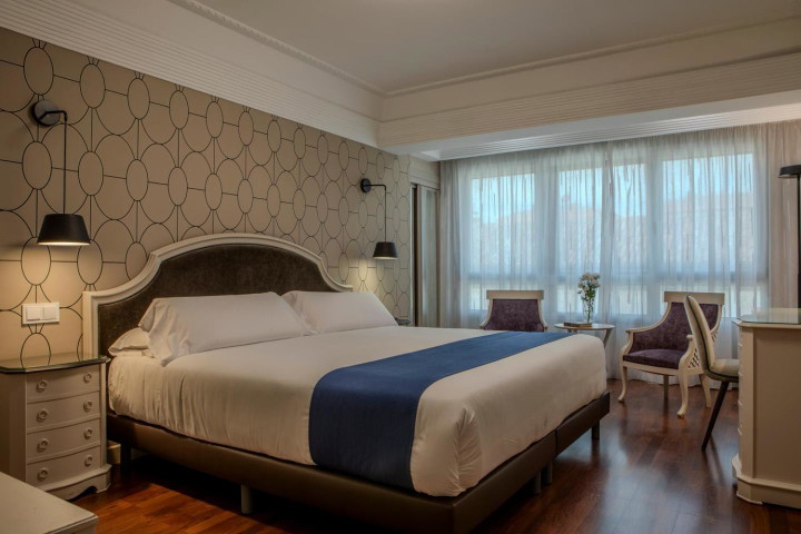 Hotel Corona De Castilla Burgos - Burgos