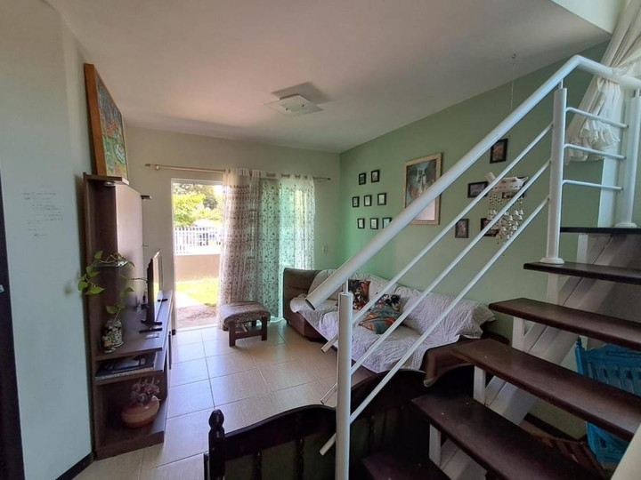 Two-story House 250 Meters From Ubatuba Beach - Santa Catarina (estado)