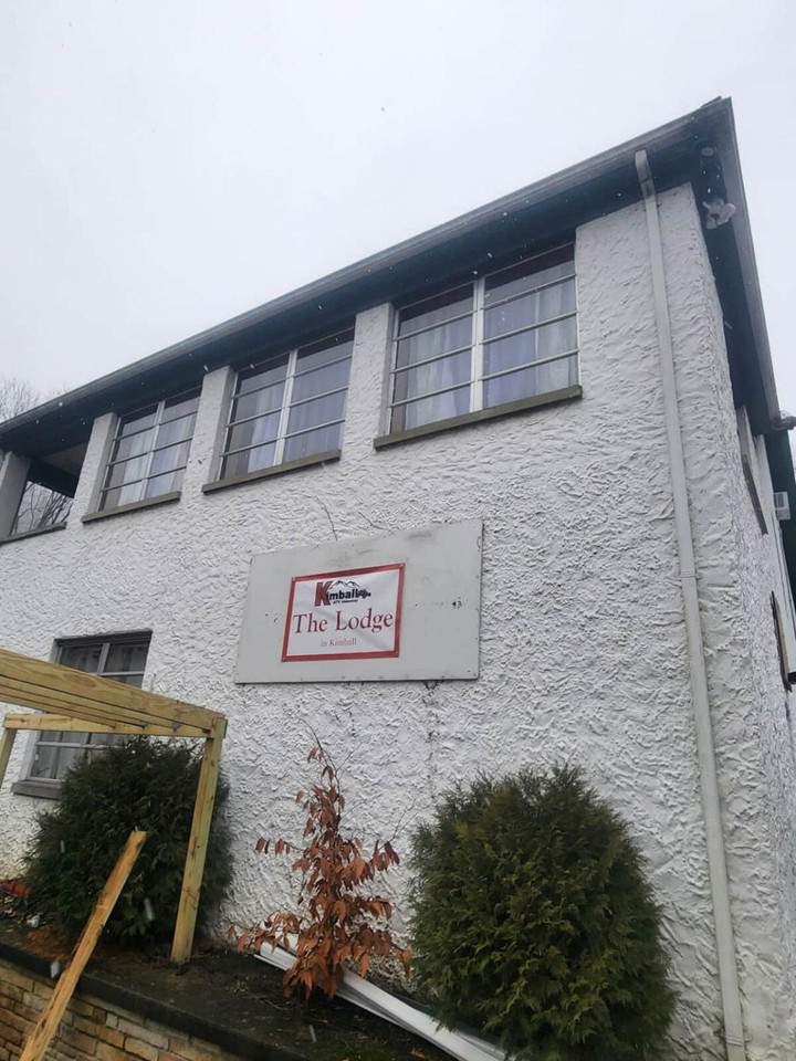 The Lodge 1st Floor Apartment - West Virginia