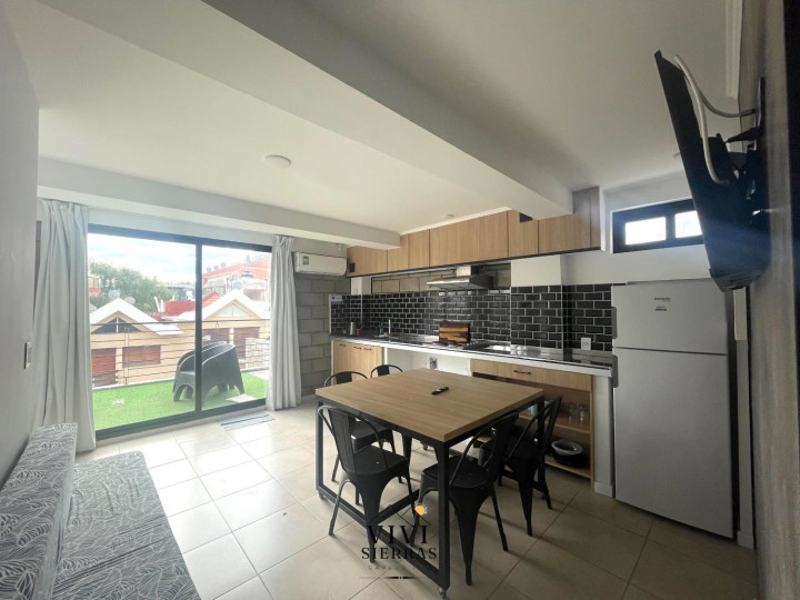 Vivisierras, Piso 3 Frente Al Lago, Centro Villa Carlos Paz, 2 Dormitorios, 2 Baños, Minipileta Climatizada, - Villa Carlos Paz