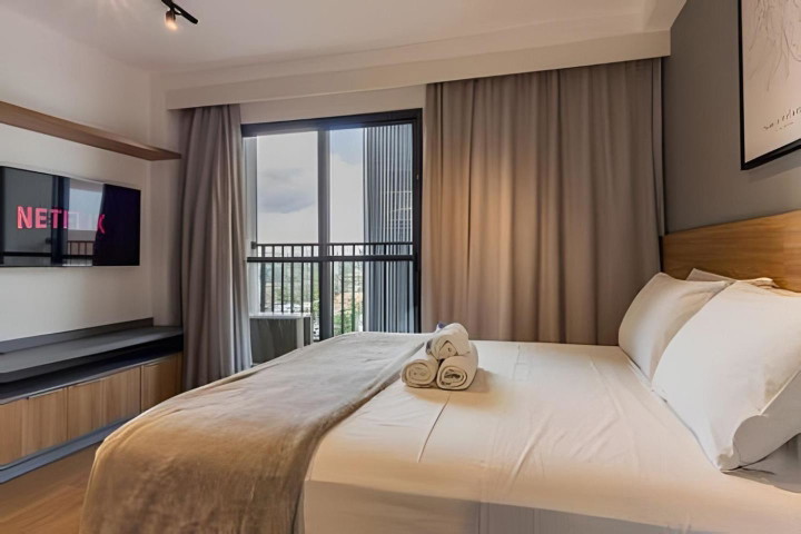 Studio 300m From The Subway | Restaurants | Shops - São Paulo