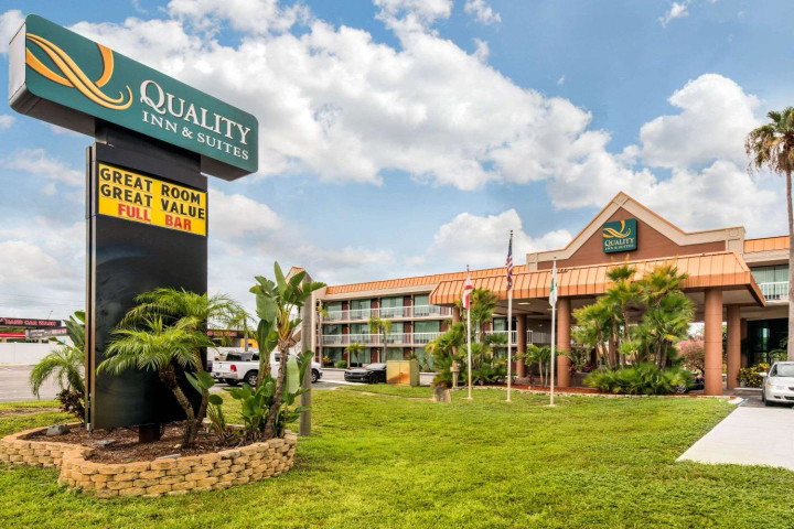 Quality Inn & Suites Tarpon Springs South - Palm Harbor, FL