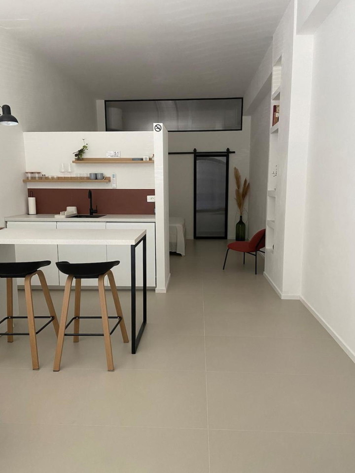 Ama Studio, Monolocale Moderno Con Patio In Zona Comoda - Ancona
