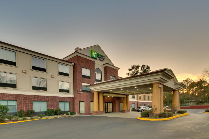 Holiday Inn Express & Suites Laurel By Ihg - Laurel, MS