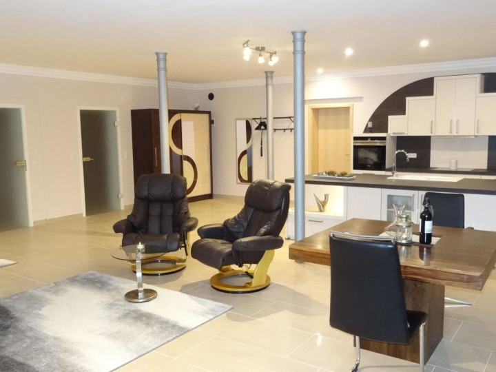 Apartment Modern Eingerichtete Suite Mit Terrasse By Interhome - Itzehoe