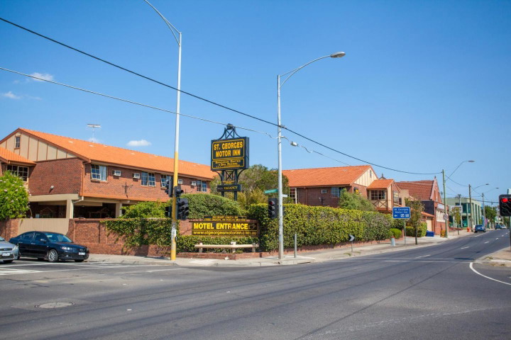 St Georges Motor Inn - Ivanhoe