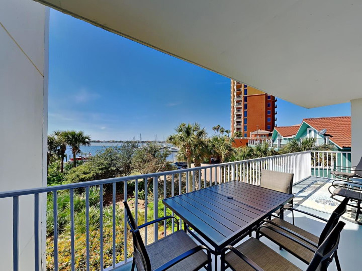 South Harbour 2f - Gulf Breeze, FL