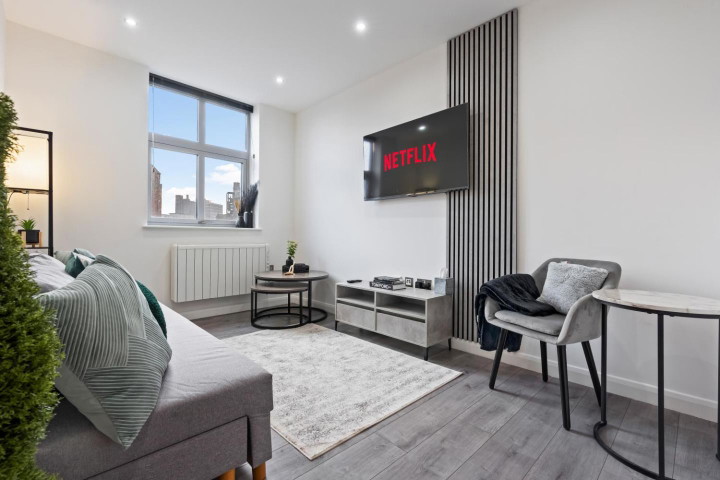 The Emerald Residence - Leicester - City Centre, Sofa Bed, Parking, Free Wifi, Netflix - Leicester