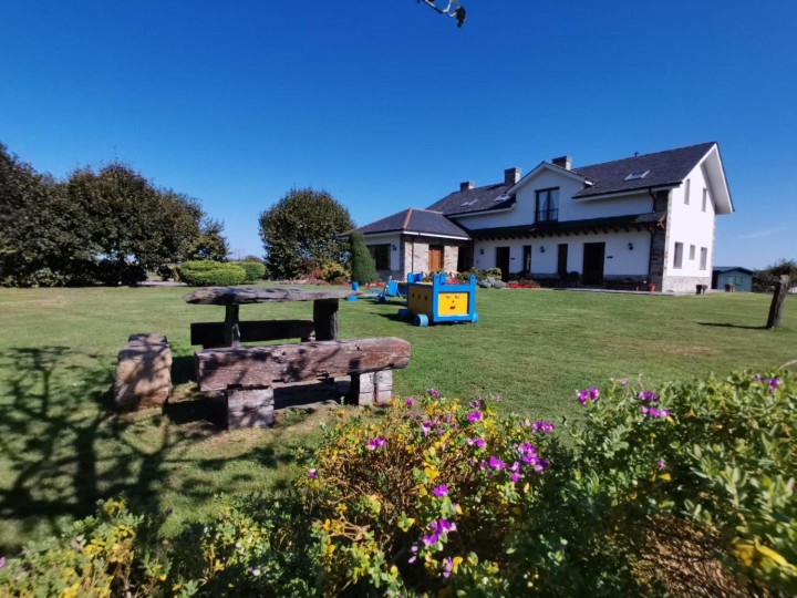 Apartamentos La Cruz De Paderne - Asturias