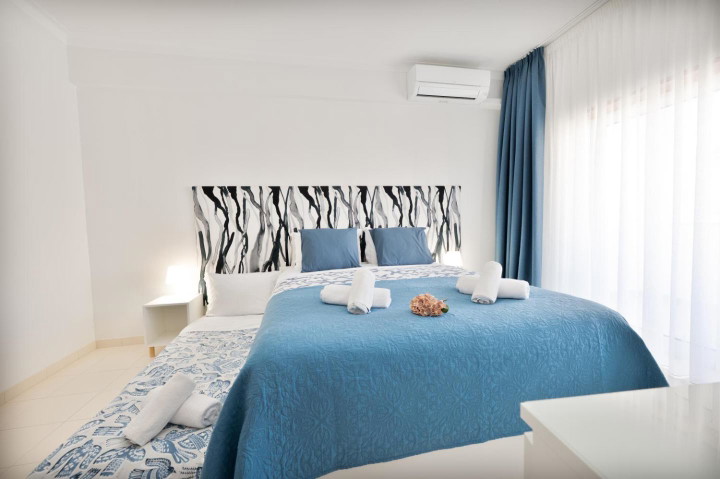 Casa Azul 2 - Senhora Da Rocha, Algarve - Faro District