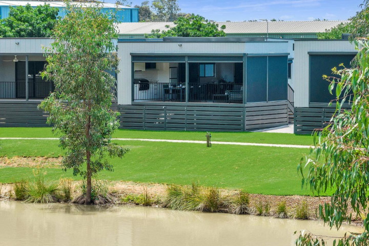 #15 Highview Waters - Echuca Holiday Homes - Echuca