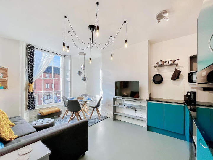 Apartment In Gloucester Quays-apartment Two - Gloucester