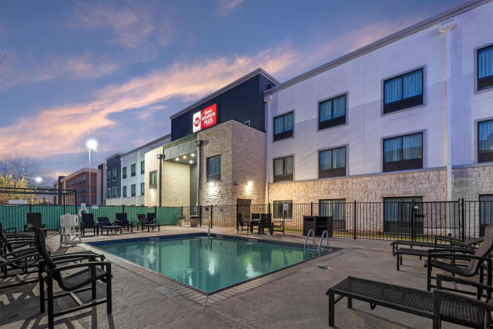 Best Western Plus Austin Airport Inn & Suites - Austin