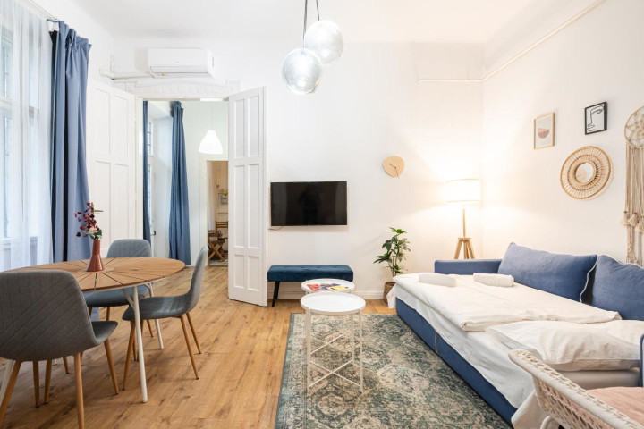 Blue Fairy Suite K26 - Budapest