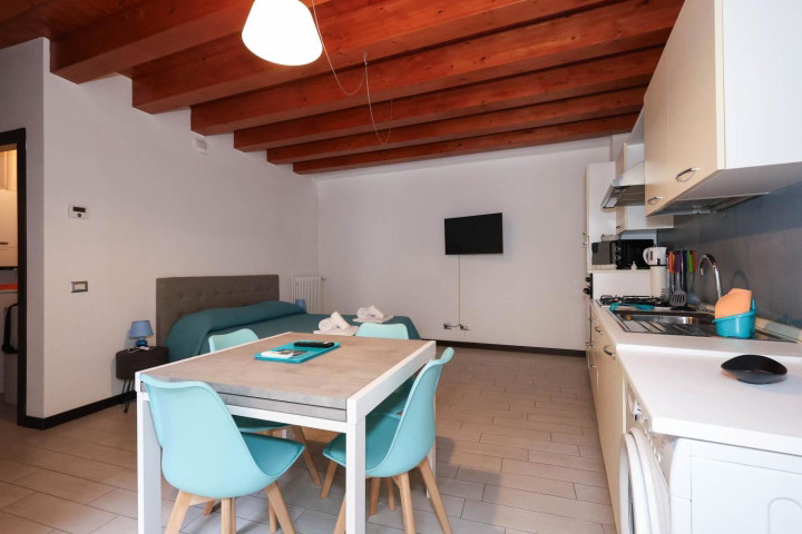 Casa Vacanze Tommy - Centro Omegna Con Parcheggio - Mergozzo