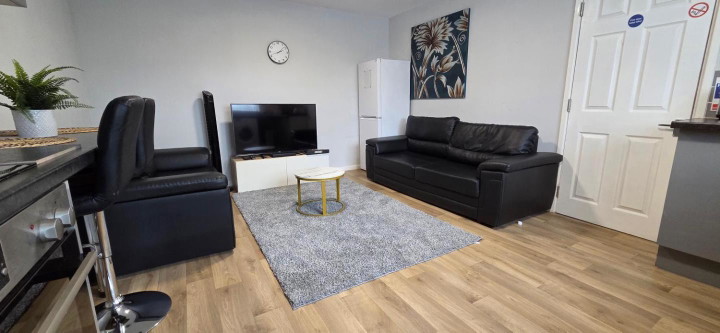 Reardon Near Warwick Hospital, Free Parking, Fast Wifi, Sleeps 5 - Warwick