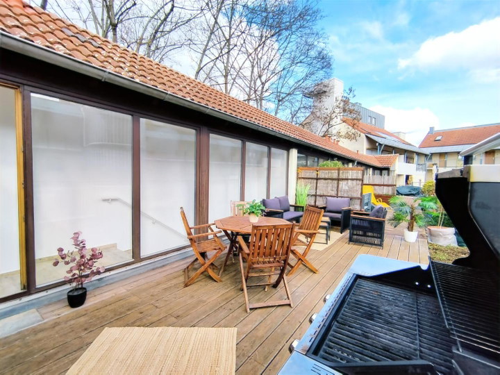 Design-apartmenthaus Für Bis Zu 12, Modern, Dachterrasse, Grill, Ruhige Lage, Smarttvs, Wii,wlan - Nuremberg