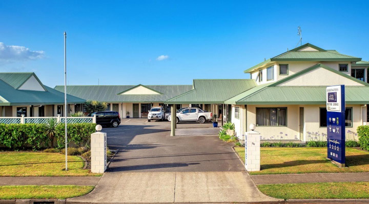 Barringtons Motor Lodge - 華卡塔尼