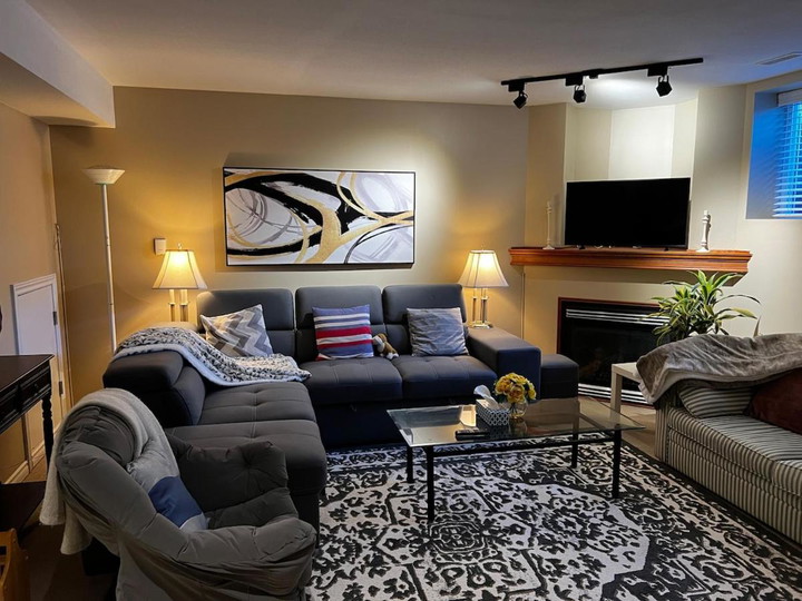 Cozy 2br Getaway Quiet & Relaxing - Langley, BC