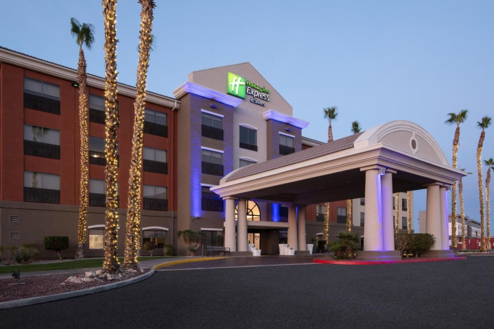 Holiday Inn Express Hotel & Suites Yuma By Ihg - Arizona