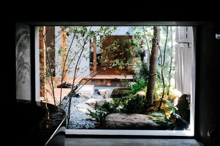 A Day In Khaki - Kyoto