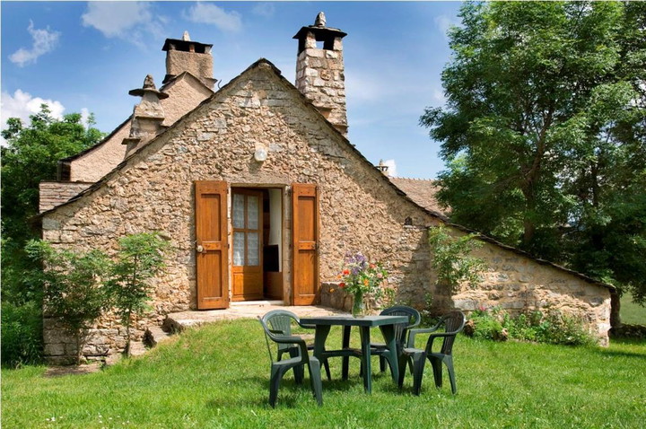 Le Petit Gîte 2/4 Personnes à Valbelle - Florac