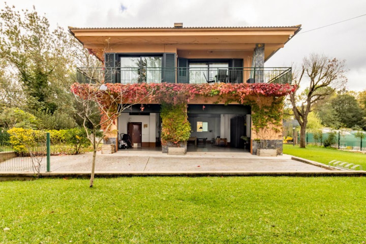 Ca La Iaia – Casa Con Piscina Y Jardín - Girona