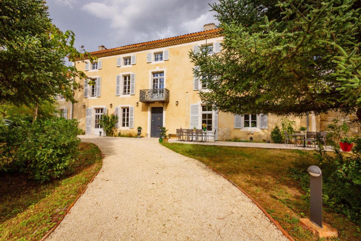 Le Castel Pierre - 7ch&7sdb Avec Clim, Piscine Xl, Ping-pong, Salle Fitness Et Sauna Pour 15 Personnes - Gers