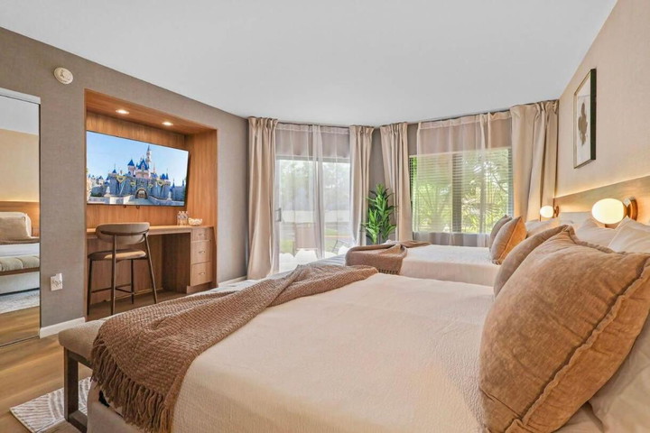 Estudio Moderno Cerca De Universal E I-drive - Orlando