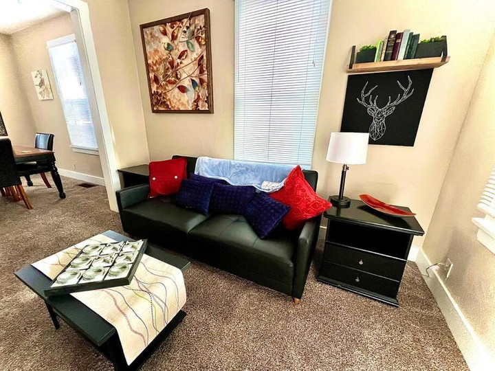Cozy Cottage In The Heart Of The Big City- Dog Friendly - Billings, MT