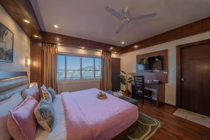 Perfectstayz Premium The Pride At Mall Road - Mussoorie