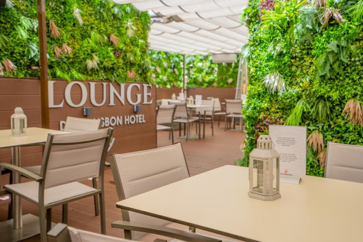 Dinya Lisbon Hotel - Montijo
