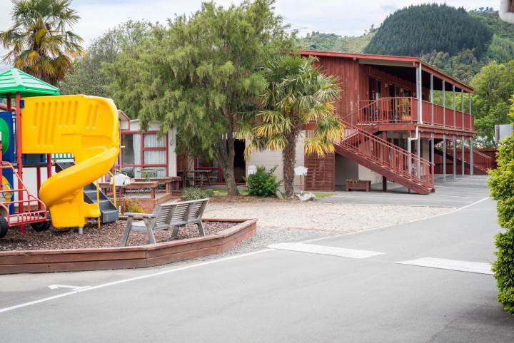 Nelson City Top 10 Holiday Park - South Island