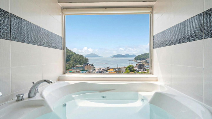 Geoje Gaonara Pension - Geoje-si