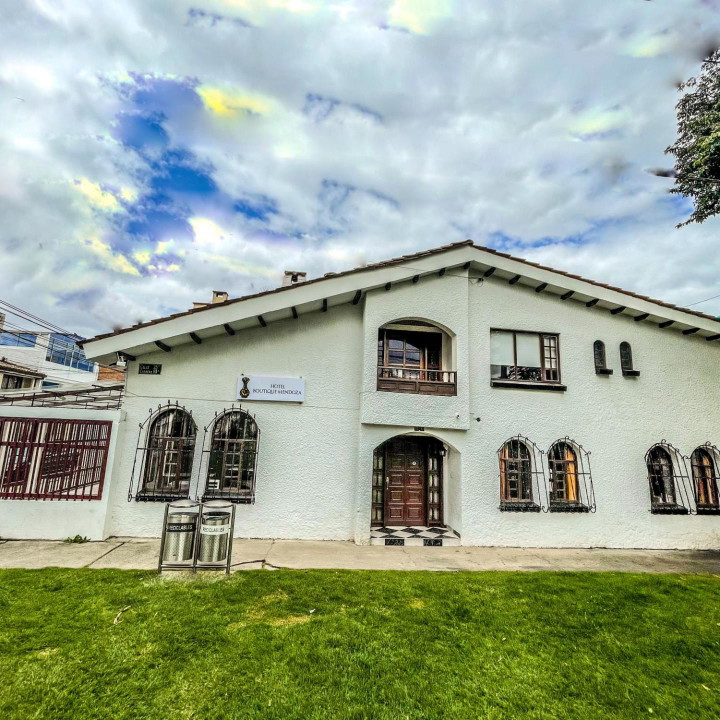 Hotel Mendoza Boutique - Cerca Aeropuerto El Dorado - Bogotá