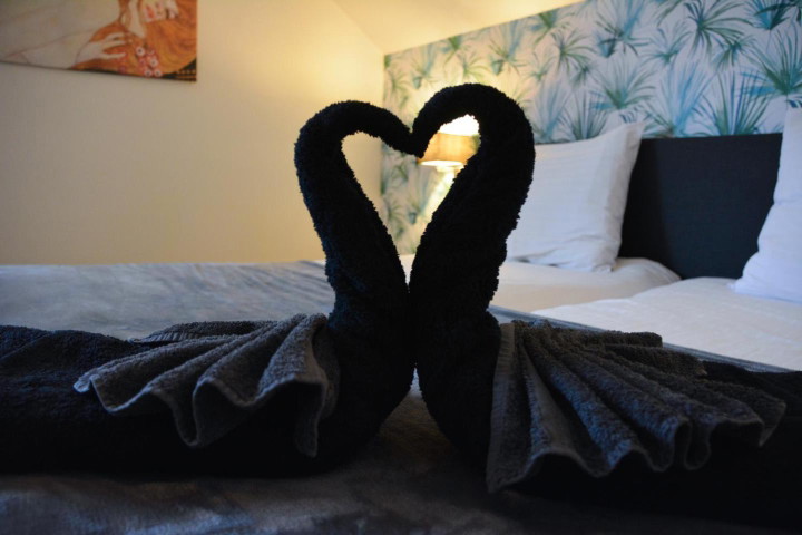 B&b Afrodite - United Kingdom