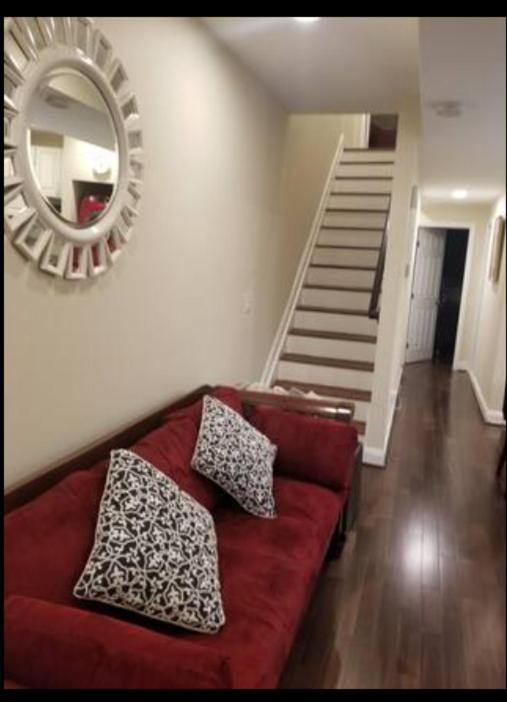 Beautiful New 4 Bedroom 3 Bath Family Home Or 1 Br Apt Nr Howard U Downtown Nw Dc - Bethesda, MD