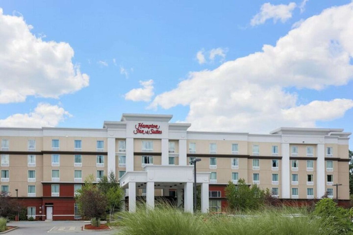 Hampton Inn & Suites Poughkeepsie - New Paltz, NY