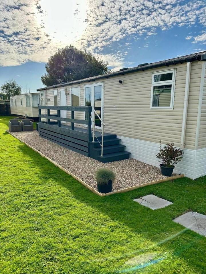 Caravan 5 Modern And Cosy Caravan Sleeps 6 Gch Dg - Camber Sands