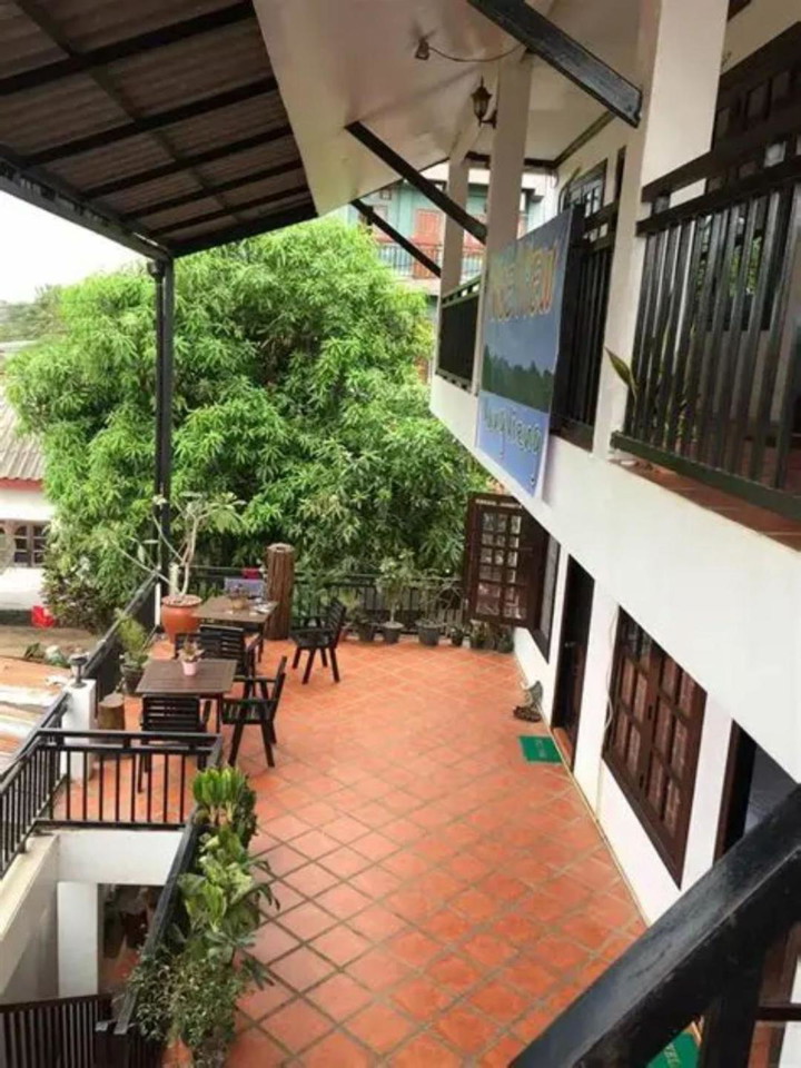 Local Guesthouse - Laos