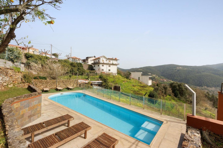 Solar Sebolido - Quinta - Douro River