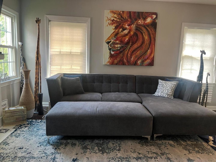 Cozy, Upstairs Apartment Pets Welcome With Fee Family Friendly Close To Everything - Shaker Heights, OH