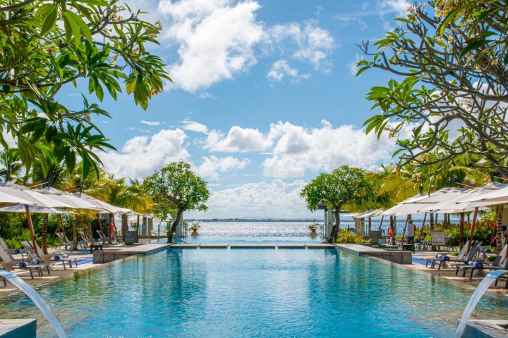 Crimson Resort And Spa - Mactan Island, Cebu - Philippines