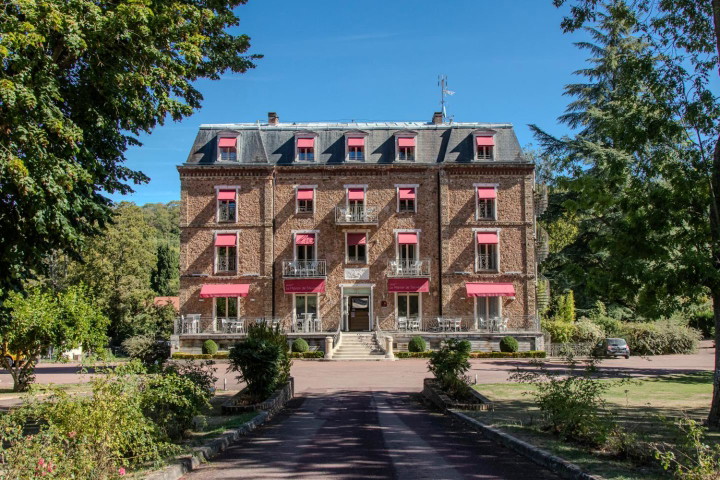 Logis Hôtel - Le Manoir De Sauvegrain - Magny-les-Hameaux