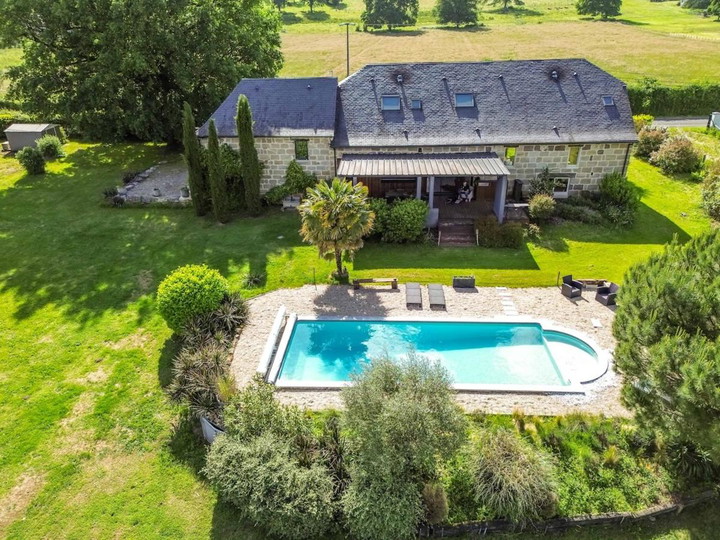 Sur Ussac - Domaine De Charme Avec Piscine - Villa - Corrèze
